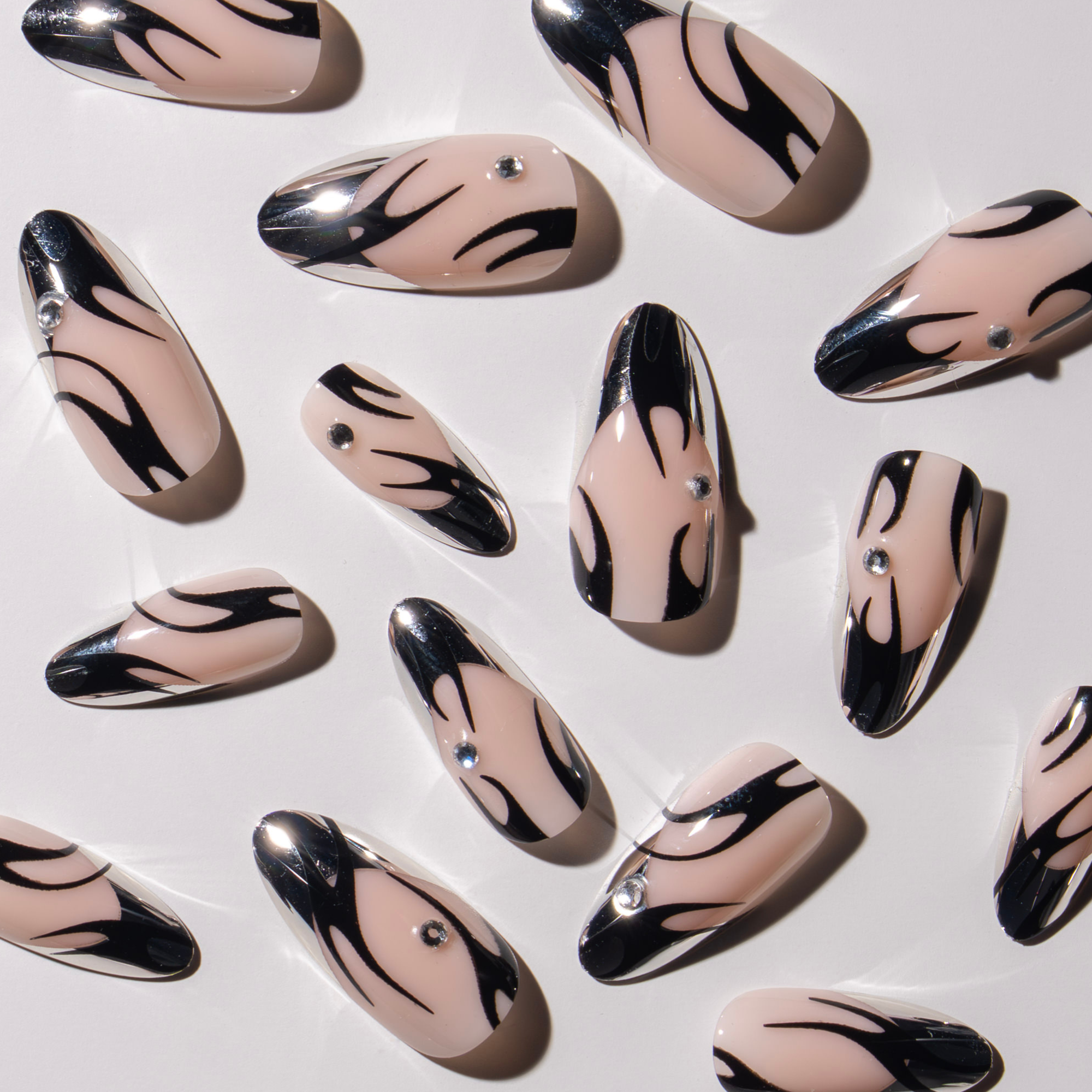 Not Sorry | Press-On Nails – Lost Angels